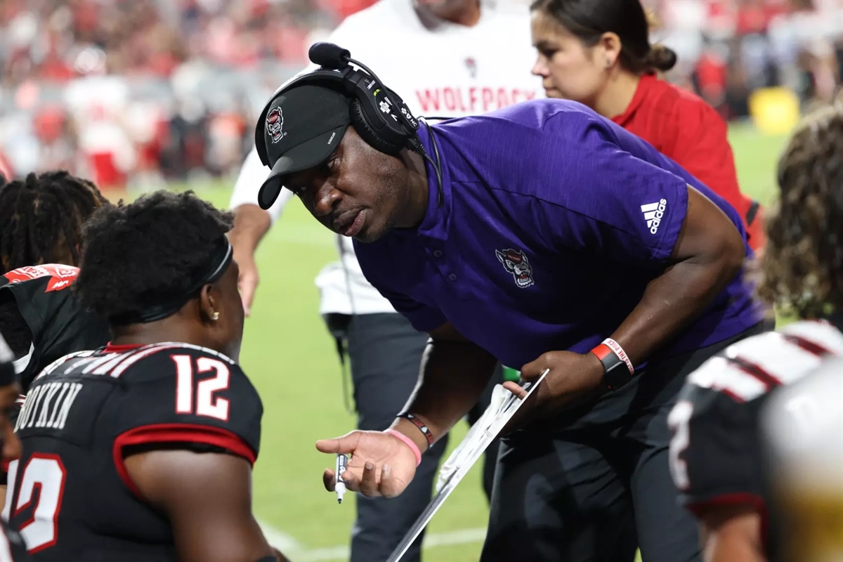 REPORT: Phil Longo hiring defensive coordinator to inaugural Sam ...