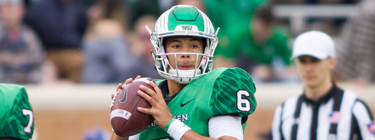 North Texas goes to Fayetteville, absolutely pummels Arkansas 44-17