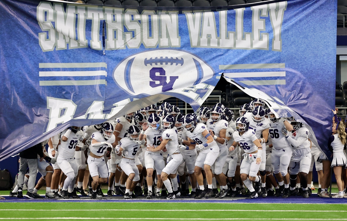 Spradling, Sowersby lift Smithson Valley's Hill to first state title