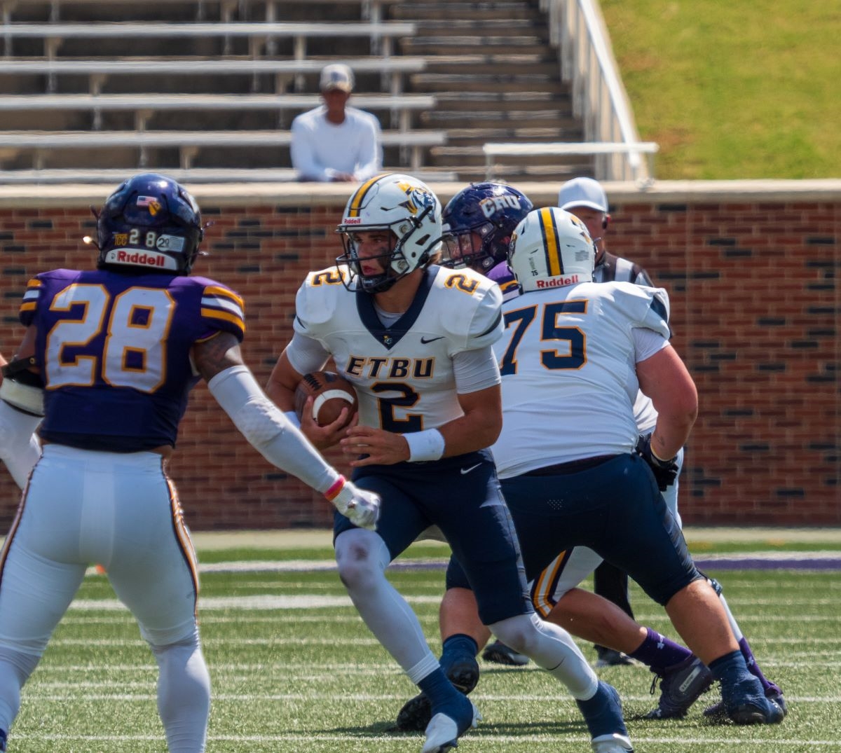 Top 10 Snubs for 2024 All-Texas Non-FBS Football Team