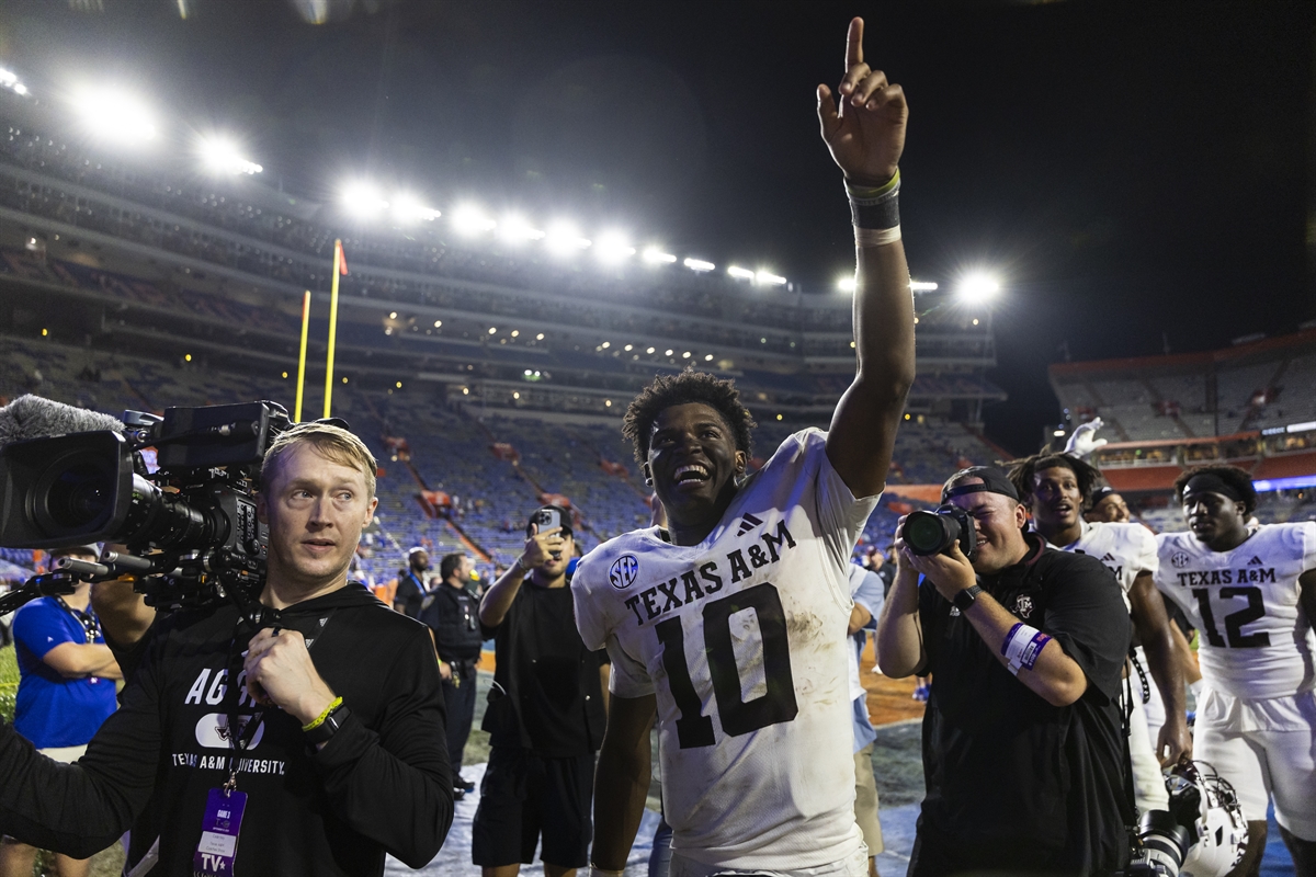Under Review: Real QB controversy is Weigman-Reed, not Ewers-Manning