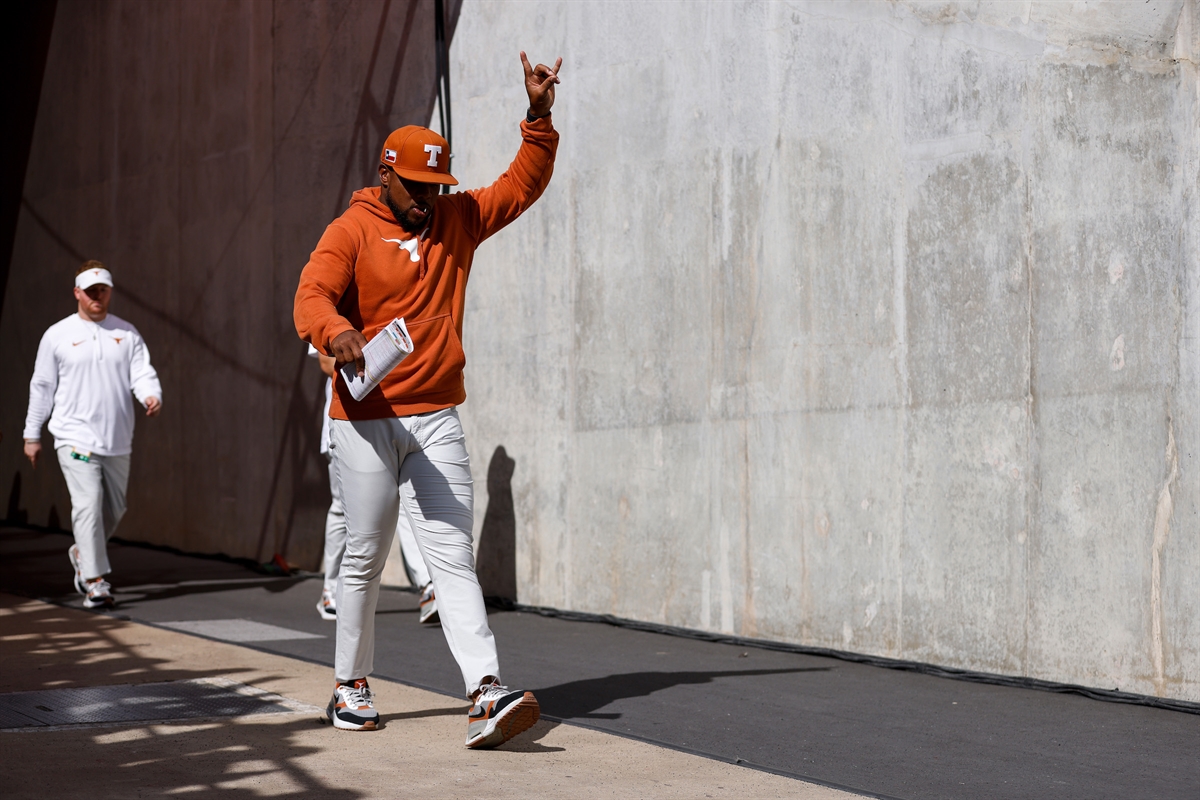 Detroit Lions set to hire Longhorns running back coach