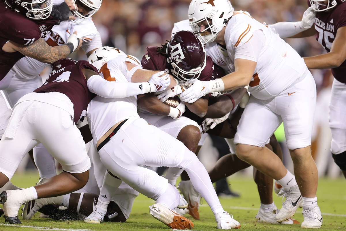 Texas defense exposes Aggie flaws in reunion for Longhorns, Texas A&M