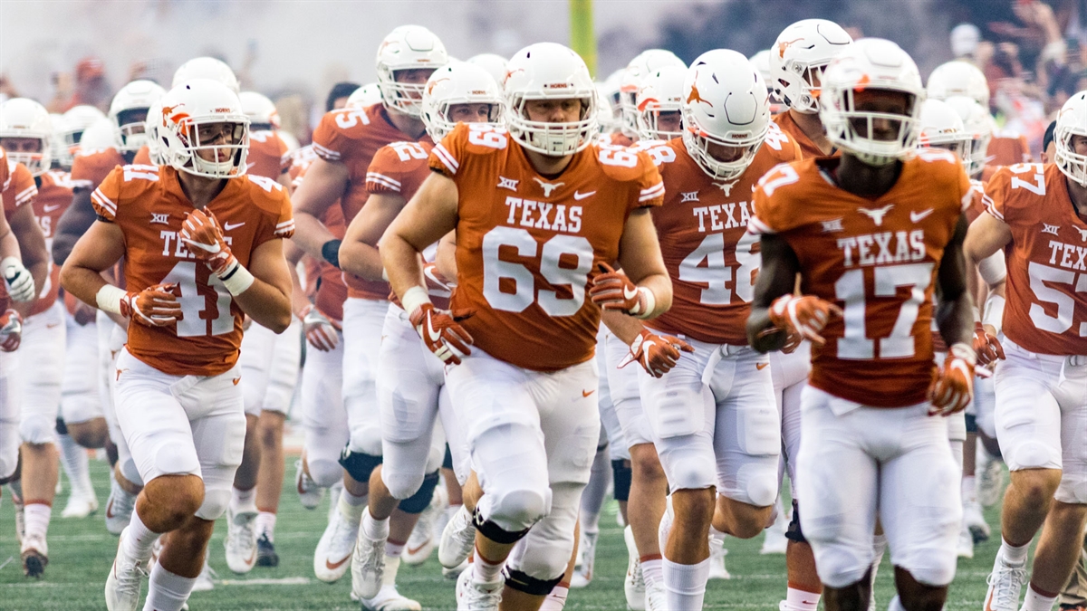 Texas OT Sam Cosmi opts out of final two games