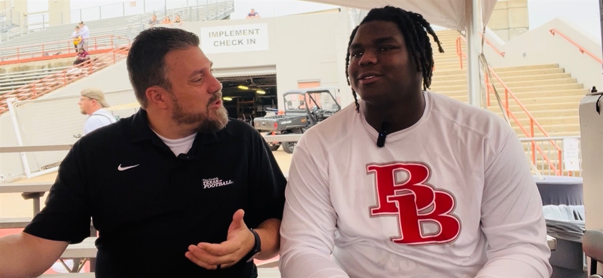 Rising: State's Top DT DJ Sanders Talks Latest in his Recruitment
