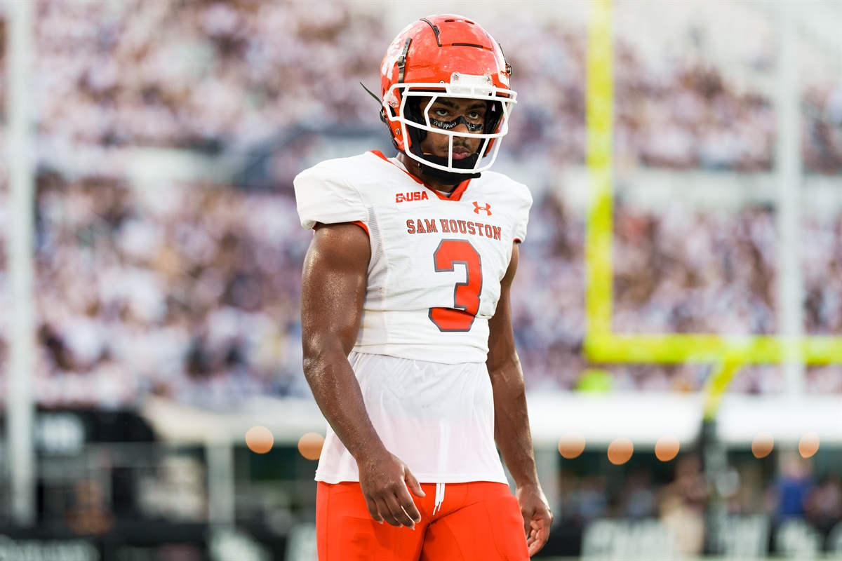 Sam Houston safety Caleb Weaver to enter Transfer Portal