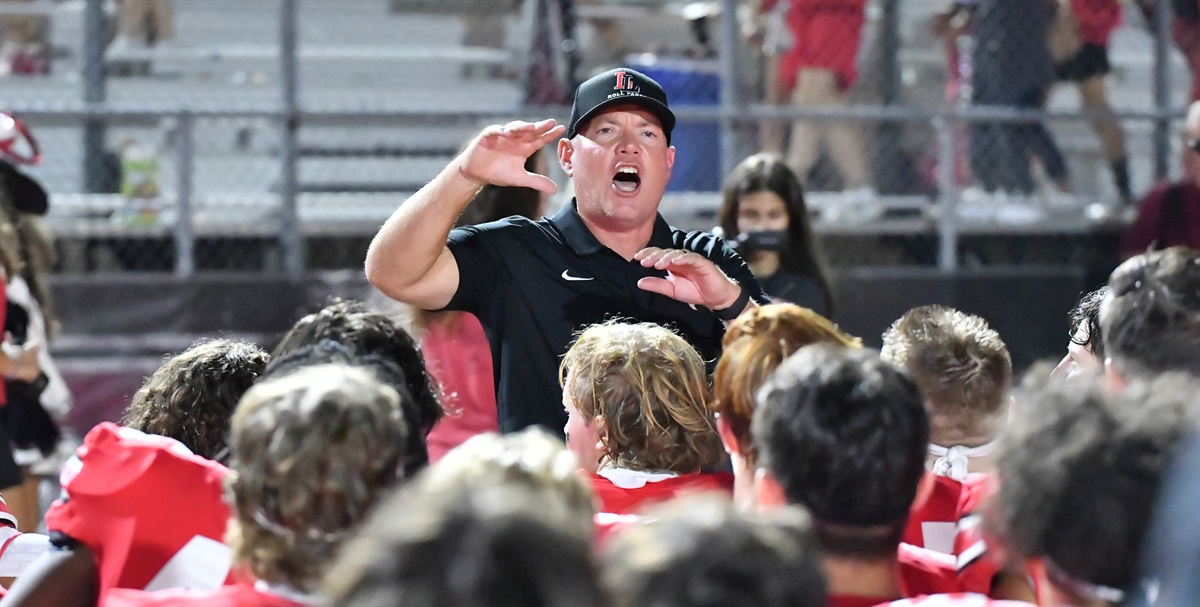 SFA hires decorated Texas high school football coach as OC